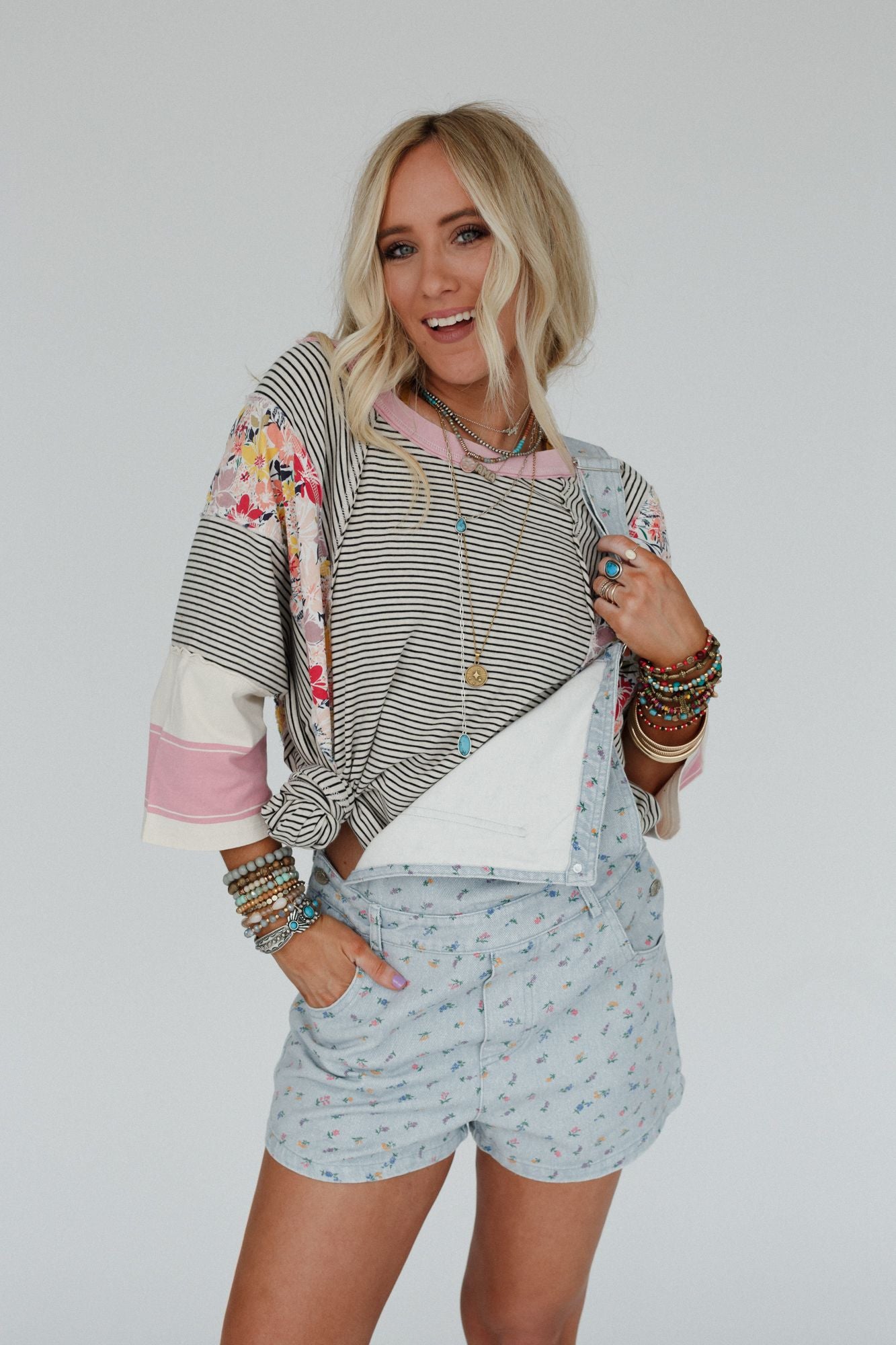 Britt Patchwork Floral Print Top - Oat – Three Bird Nest
