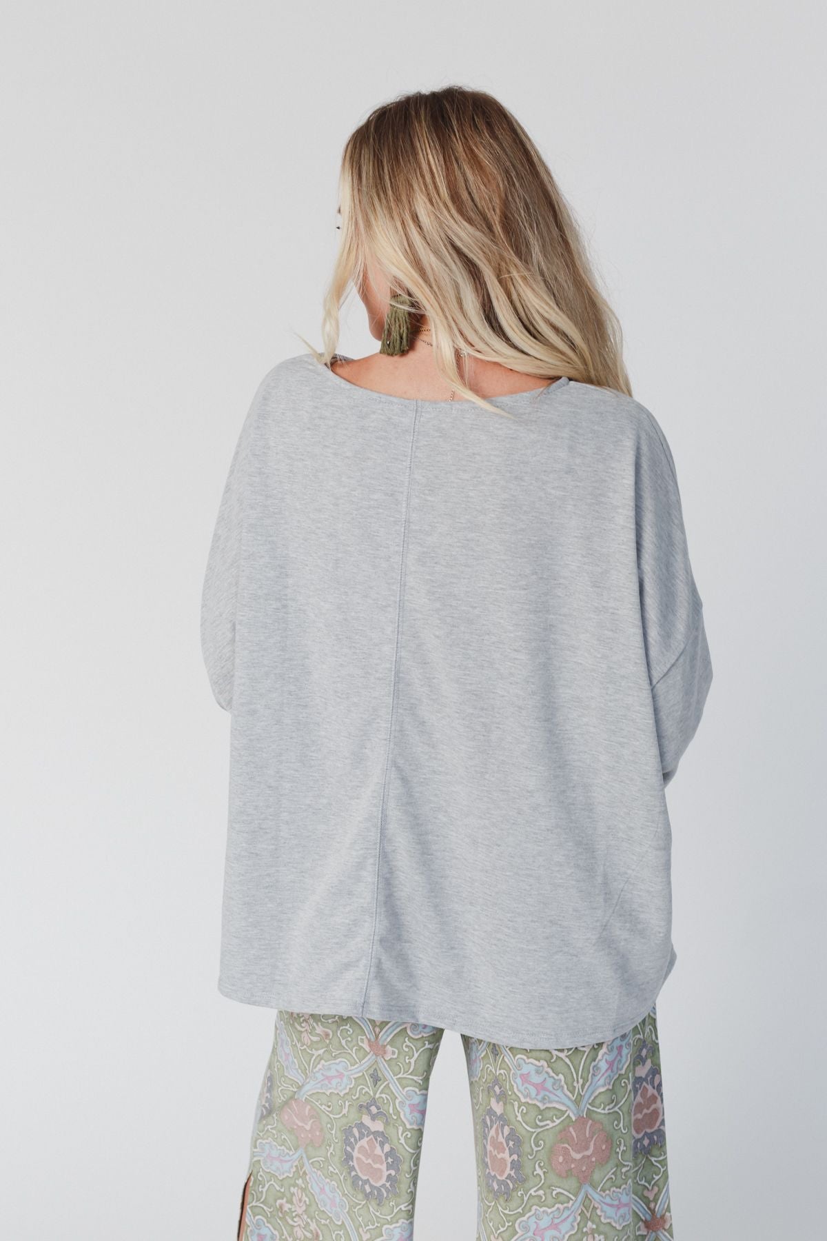 Cozy Cool Oversized Tee - Heather Gray – Three Bird Nest