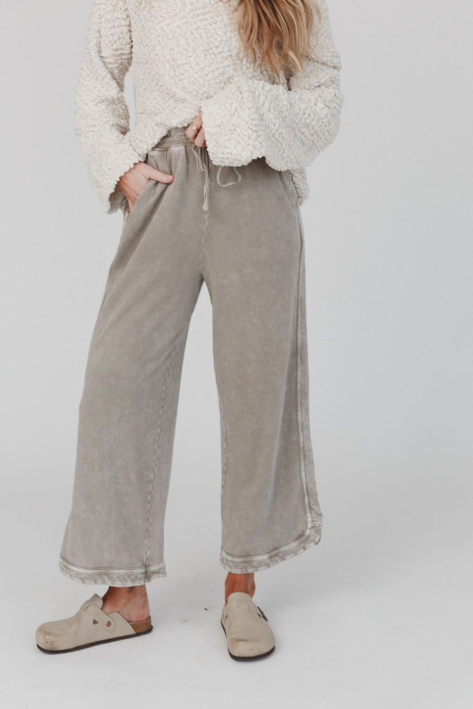 So Comfy Wide Leg Cropped Pant - Mocha